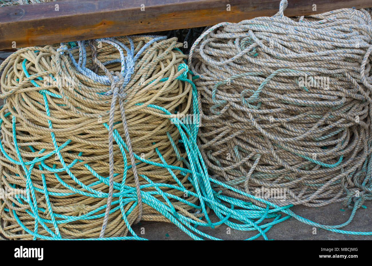 Coils of rope hi-res stock photography and images - Alamy