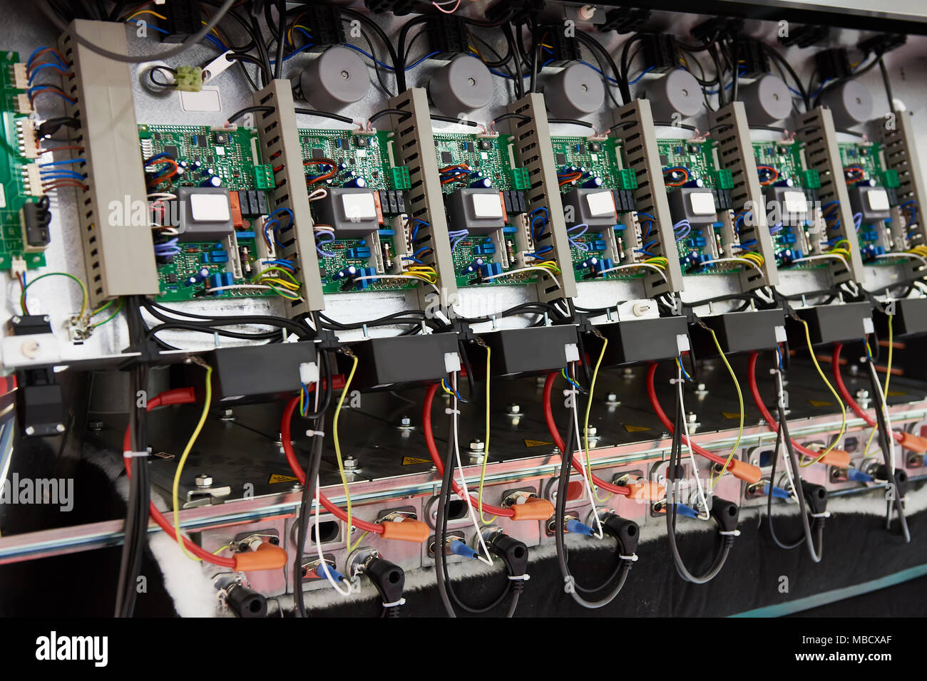 Electronic circuits hi-res stock photography and images - Alamy