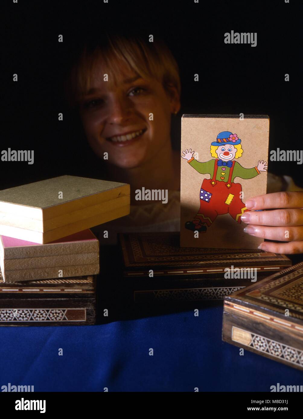 Magician assistant box hi-res stock photography and images - Alamy