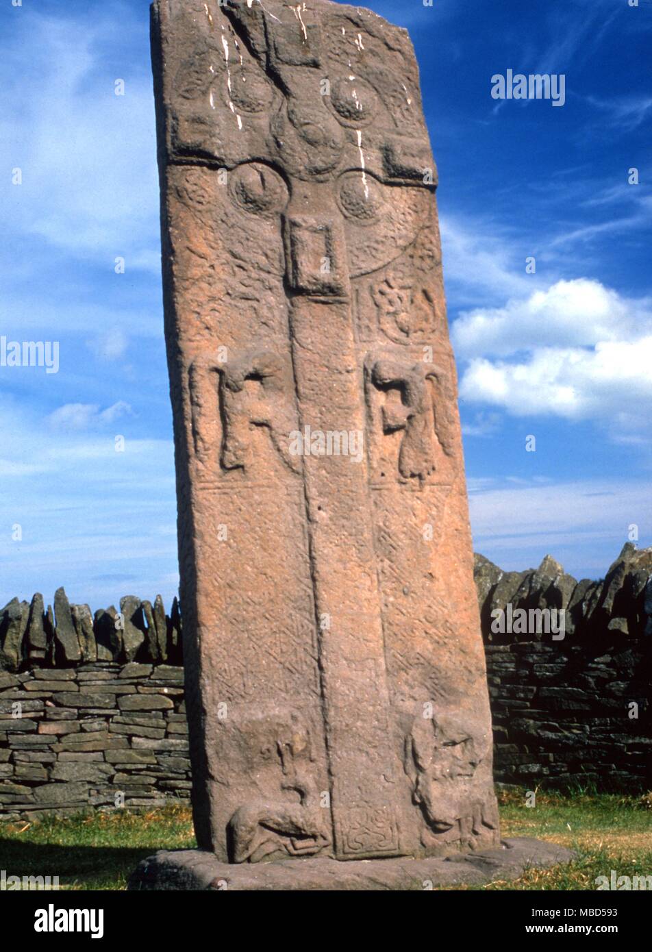 Pictish. 8th century Pictish cross in the churchyard at Aberlemno ...