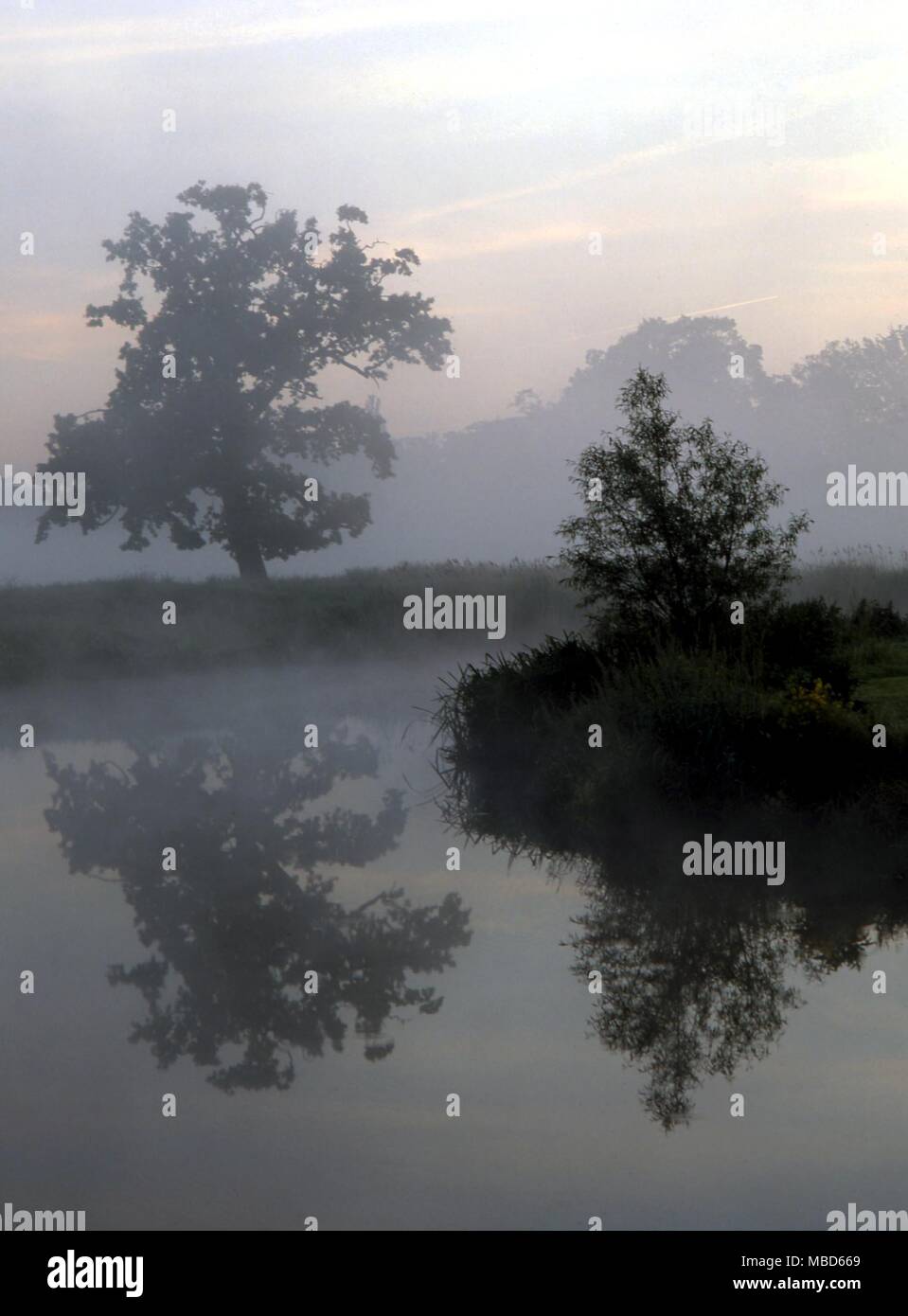 I Ching Photograph of the equivalent inner meaning of hexagram 61, Kung ...