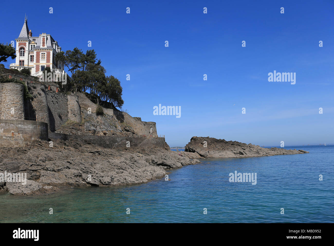 Dinard (Brittany, western France): villa "Les Roches Brunes" (architect ...