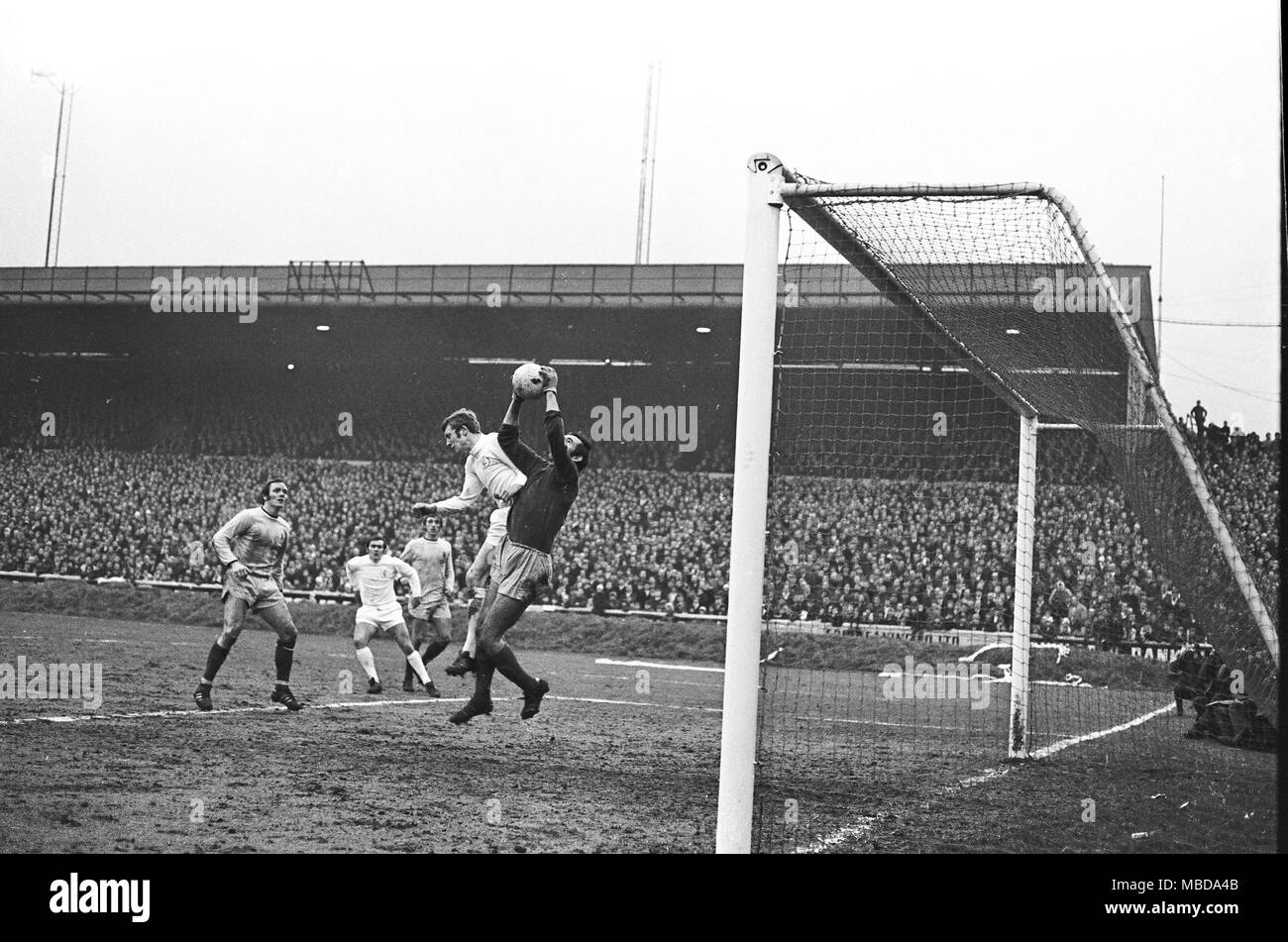 Gary Sprake Leeds United Stock Photo - Alamy