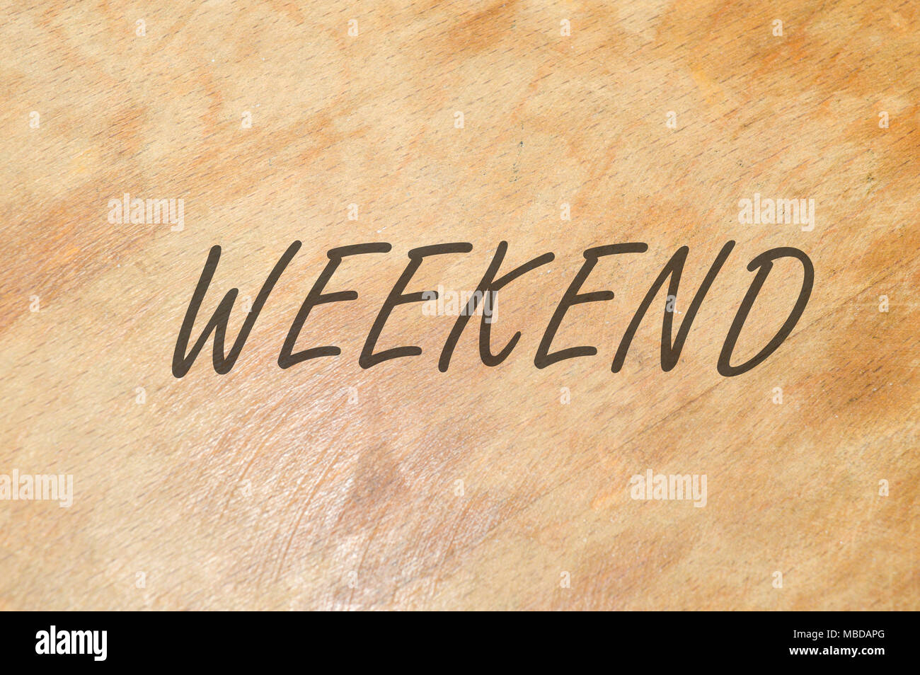 weekend word written on wooden background Stock Photo - Alamy