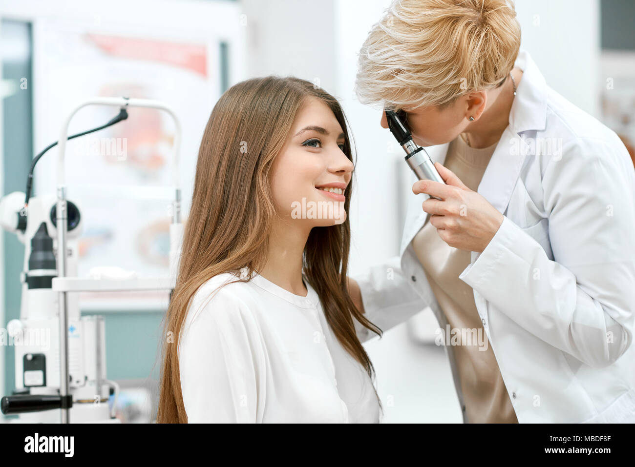 Ophthalmic device hi-res stock photography and images - Alamy