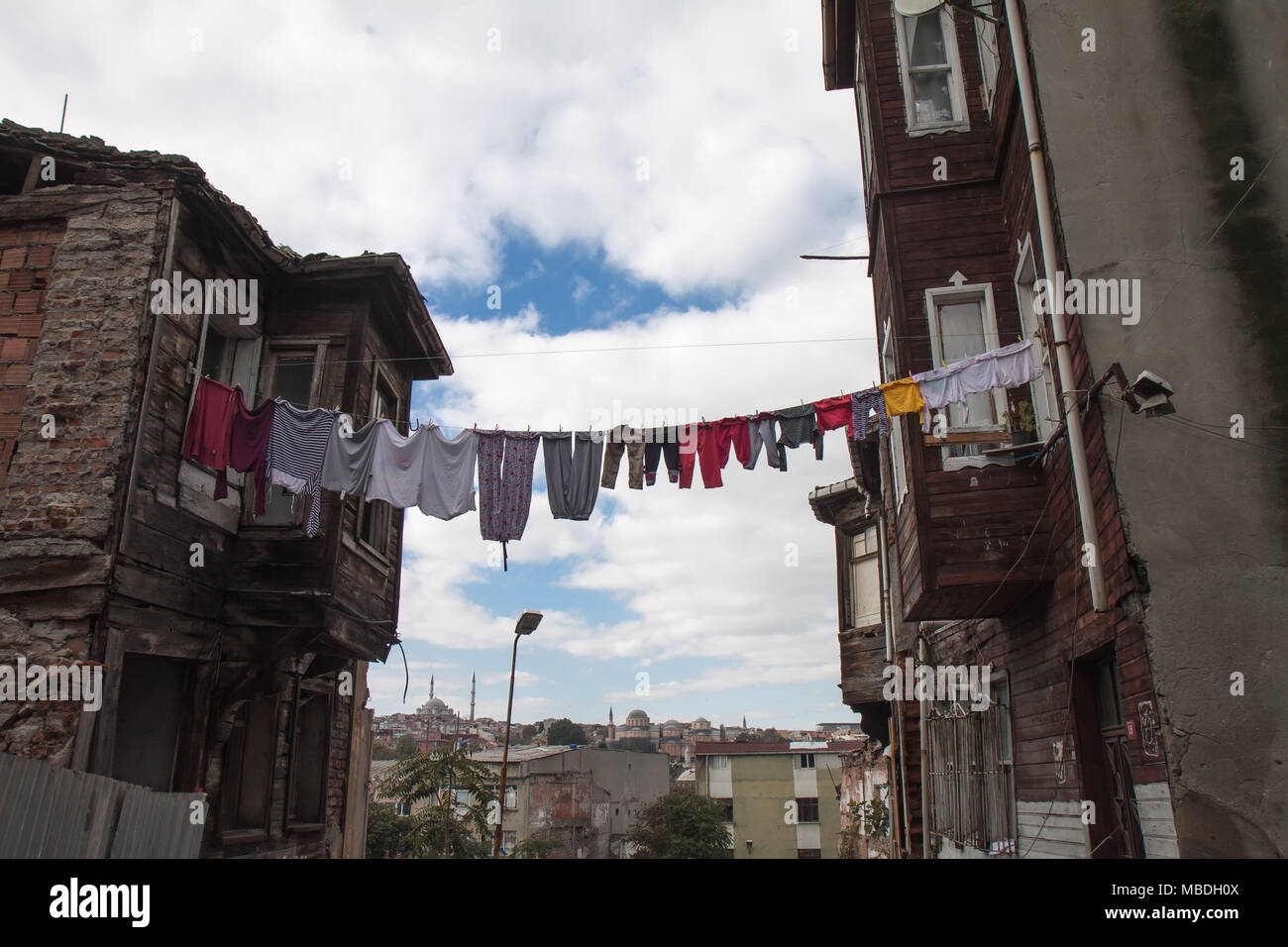 Poverty in istanbul city turkey hi-res stock photography and images - Alamy