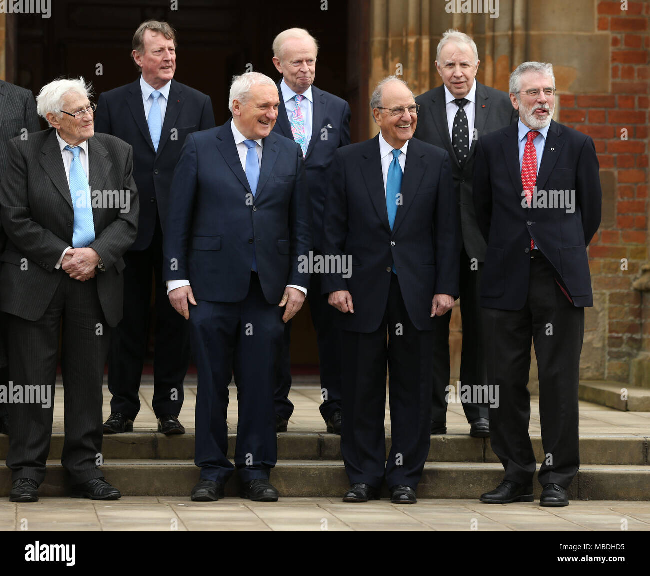 Back left right gerry adams hi-res stock photography and images - Alamy