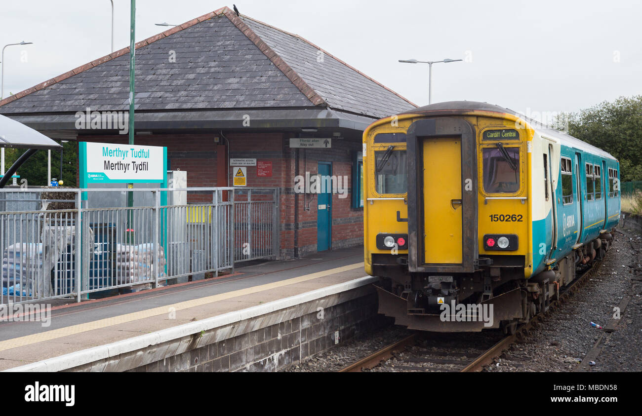 Arriva trains wales sign hi-res stock photography and images - Alamy