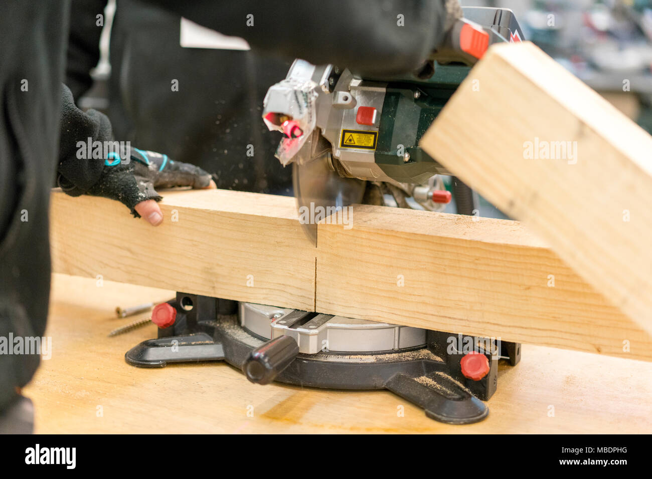 Pendulum saw hi-res stock photography and images - Alamy