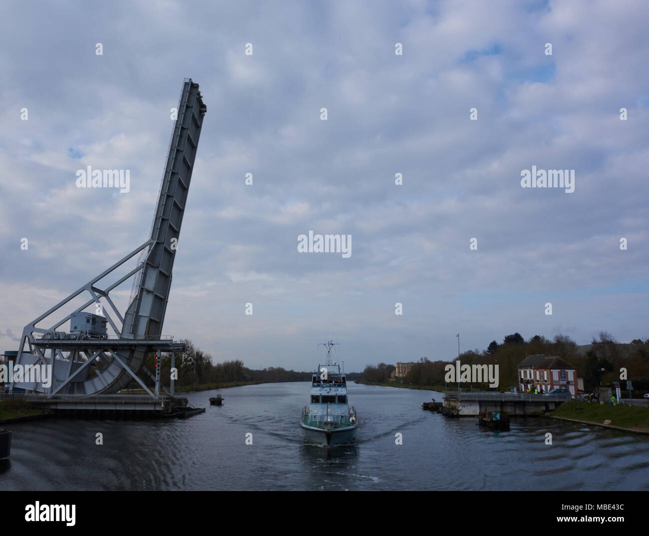 Pegasus bridge hi-res stock photography and images - Alamy
