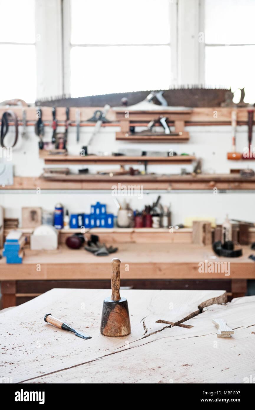 Woodwork station hi-res stock photography and images - Alamy