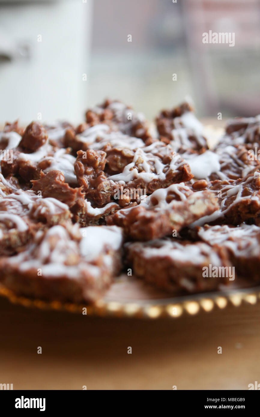 Mums gooey chocolate oat bars Stock Photo - Alamy