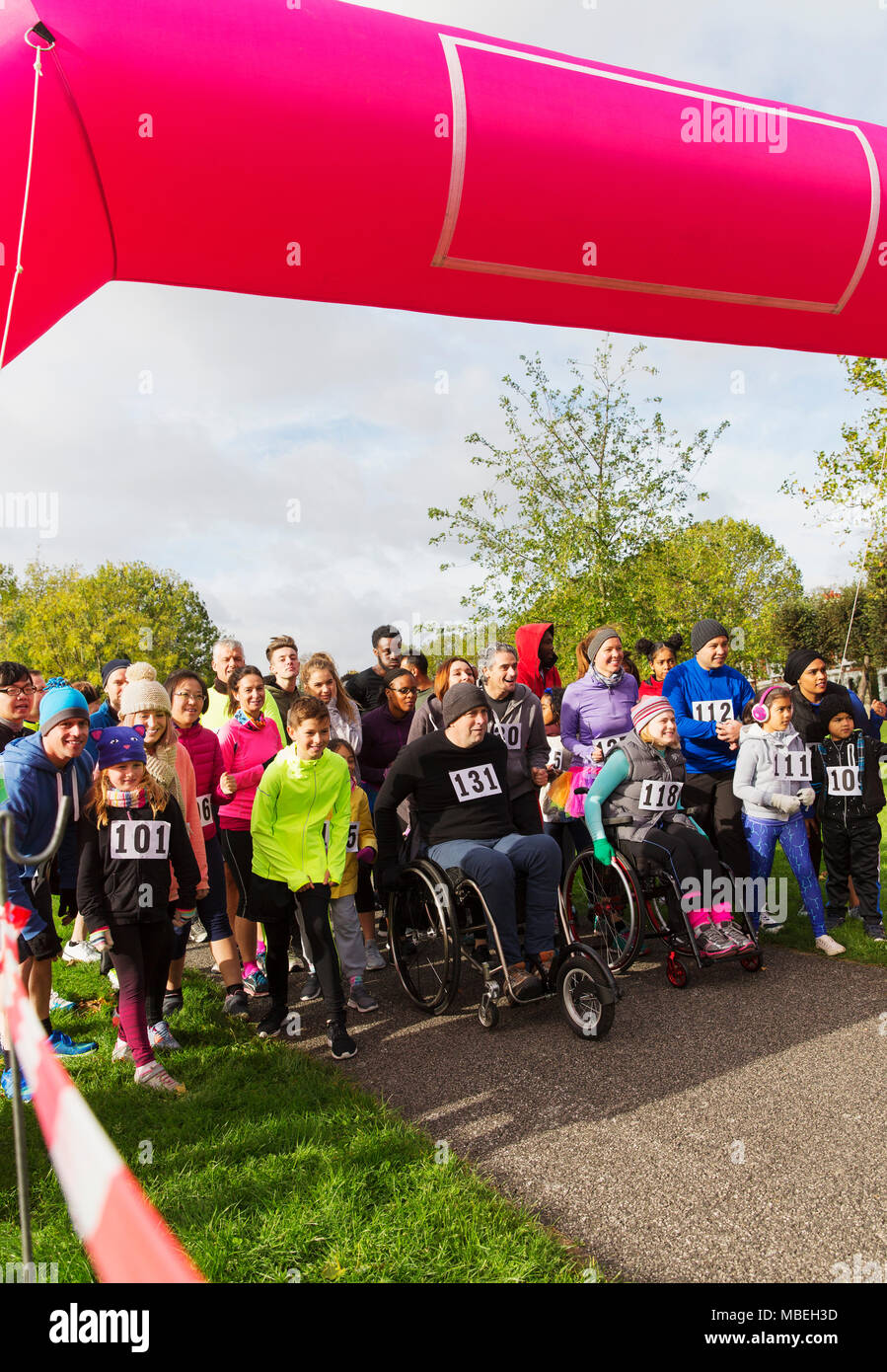 Disabled woman crowd hi-res stock photography and images - Alamy