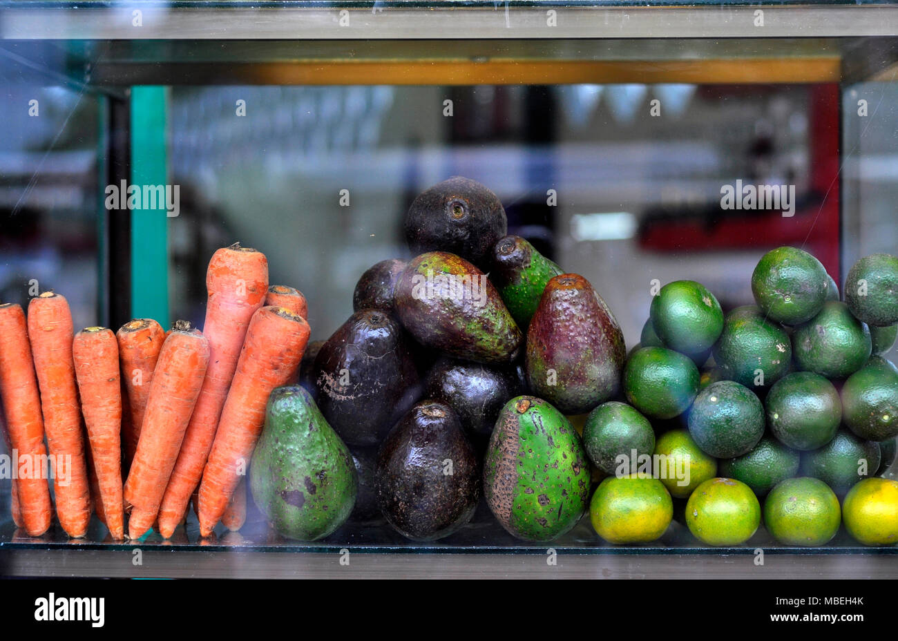 Organized fruits hi-res stock photography and images - Alamy