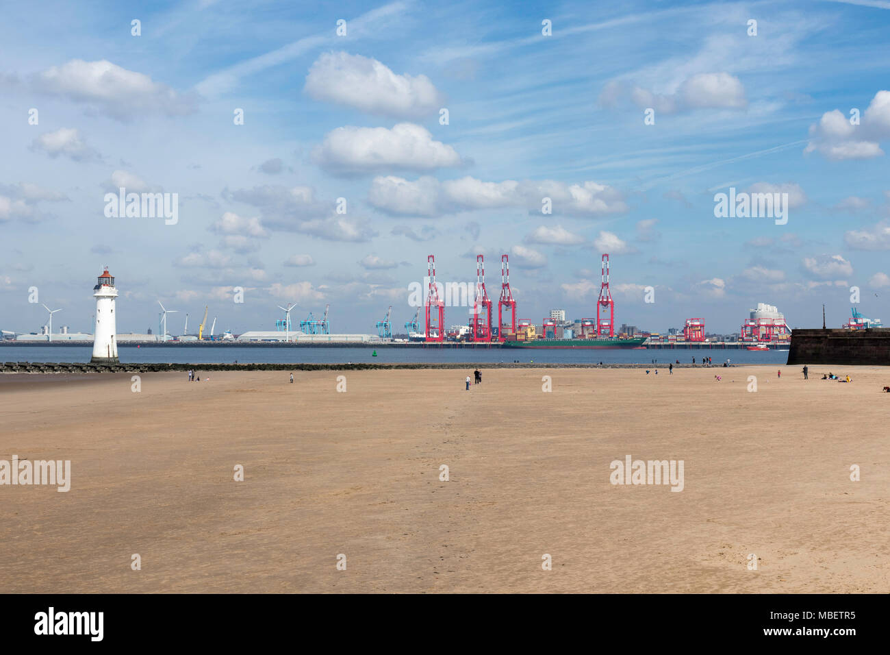 Wirral peninsula hi-res stock photography and images - Alamy