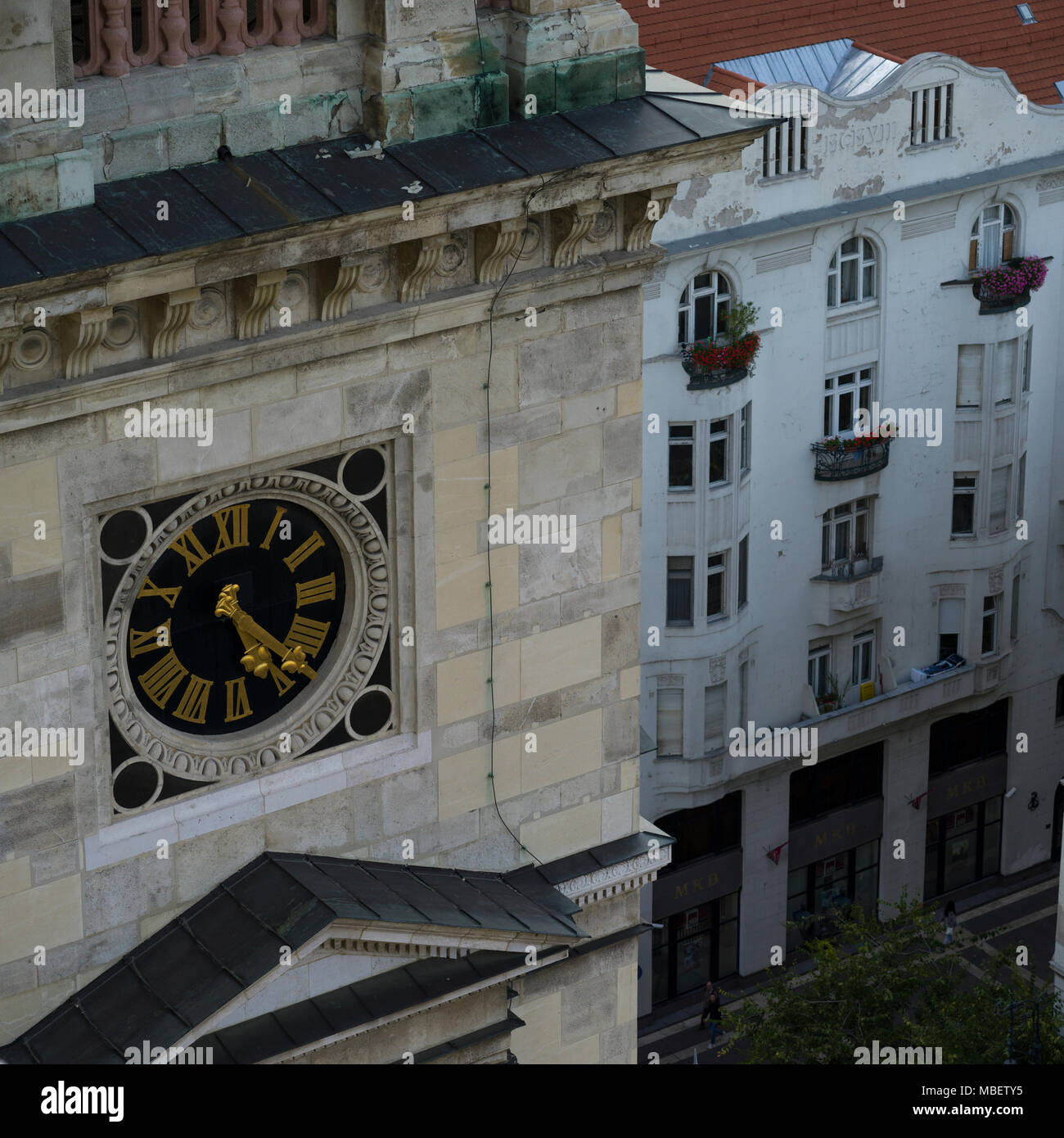 Clock at St. Stephen's Basilica, Budapest, Hungary Stock Photo - Alamy