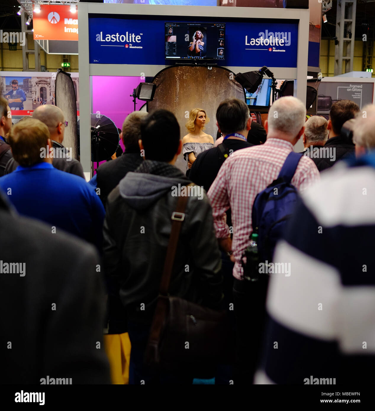 Professional photographers photographer hi-res stock photography and ...