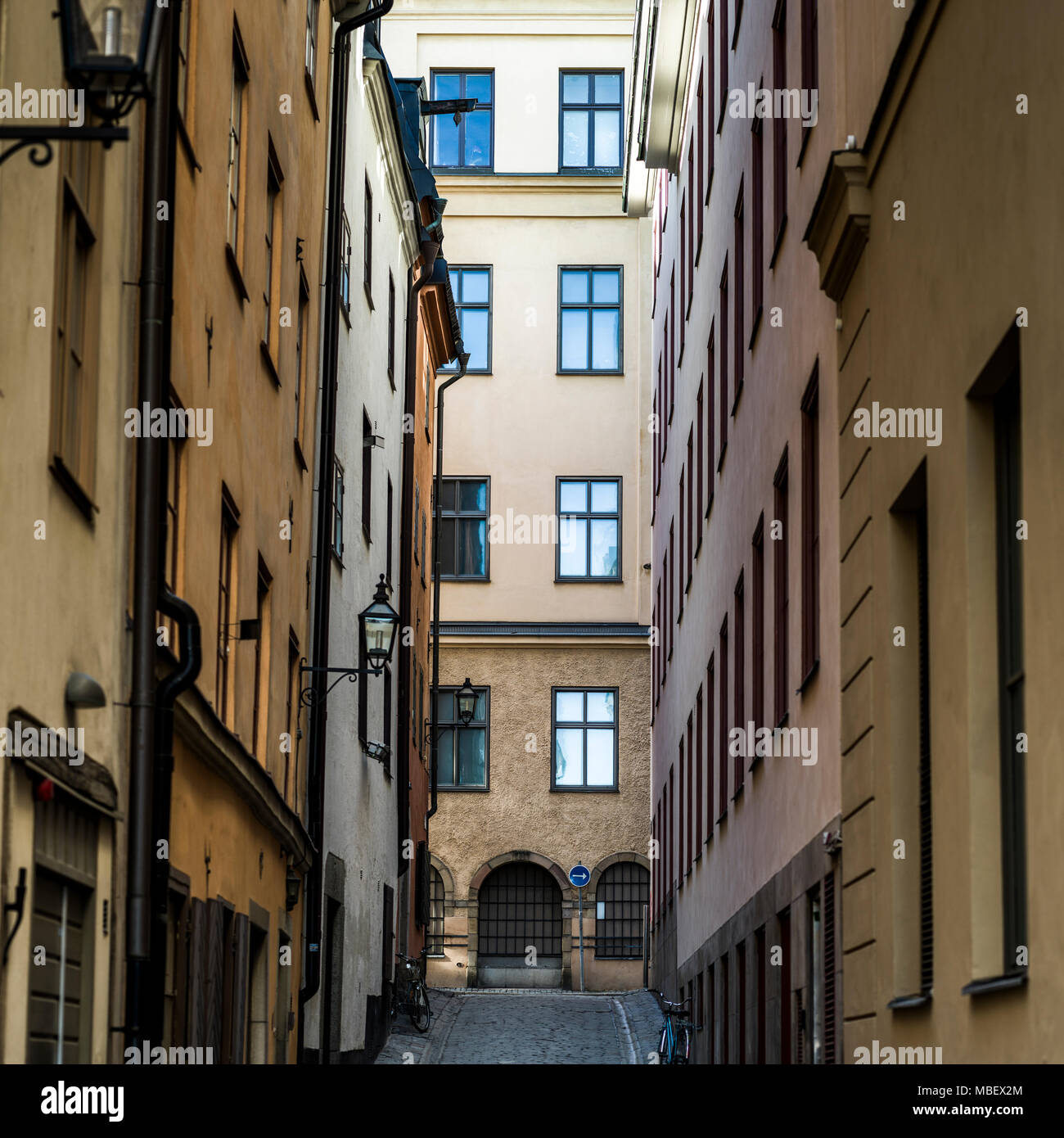 View of narrow alley, Gamla Stan, Stockholm, Sweden Stock Photo - Alamy