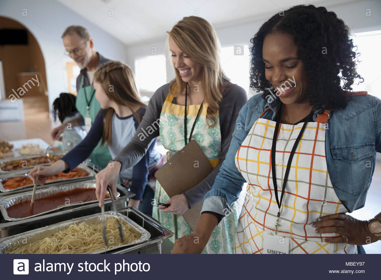 Five women in a row relief hi-res stock photography and images - Alamy