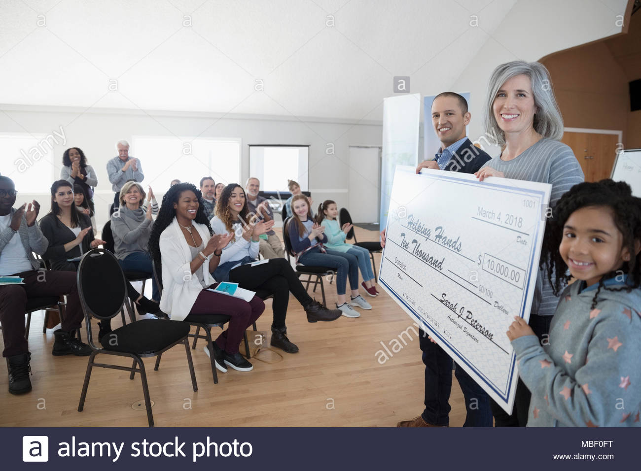 Check donation hi-res stock photography and images - Alamy