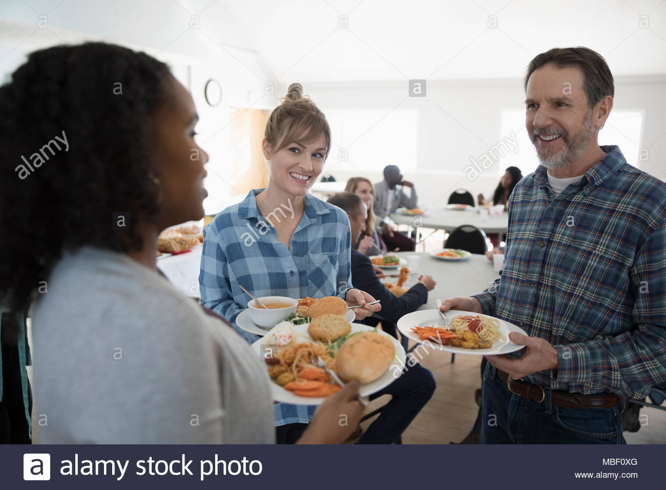 Community dinner hi-res stock photography and images - Alamy