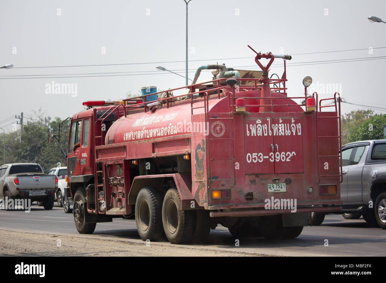 Thai fire engine hi-res stock photography and images - Alamy