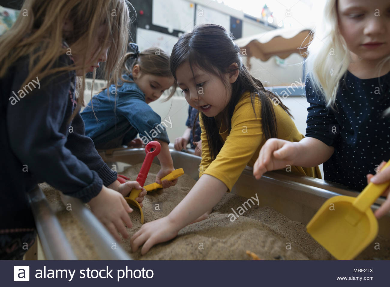Education preschool students hi-res stock photography and images - Alamy