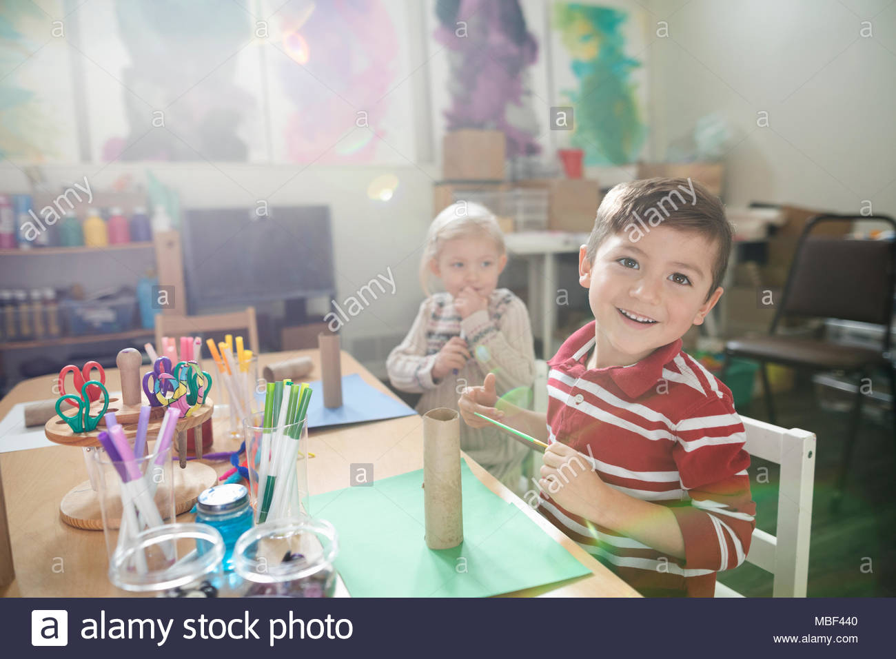 Classroom art project hi-res stock photography and images - Alamy