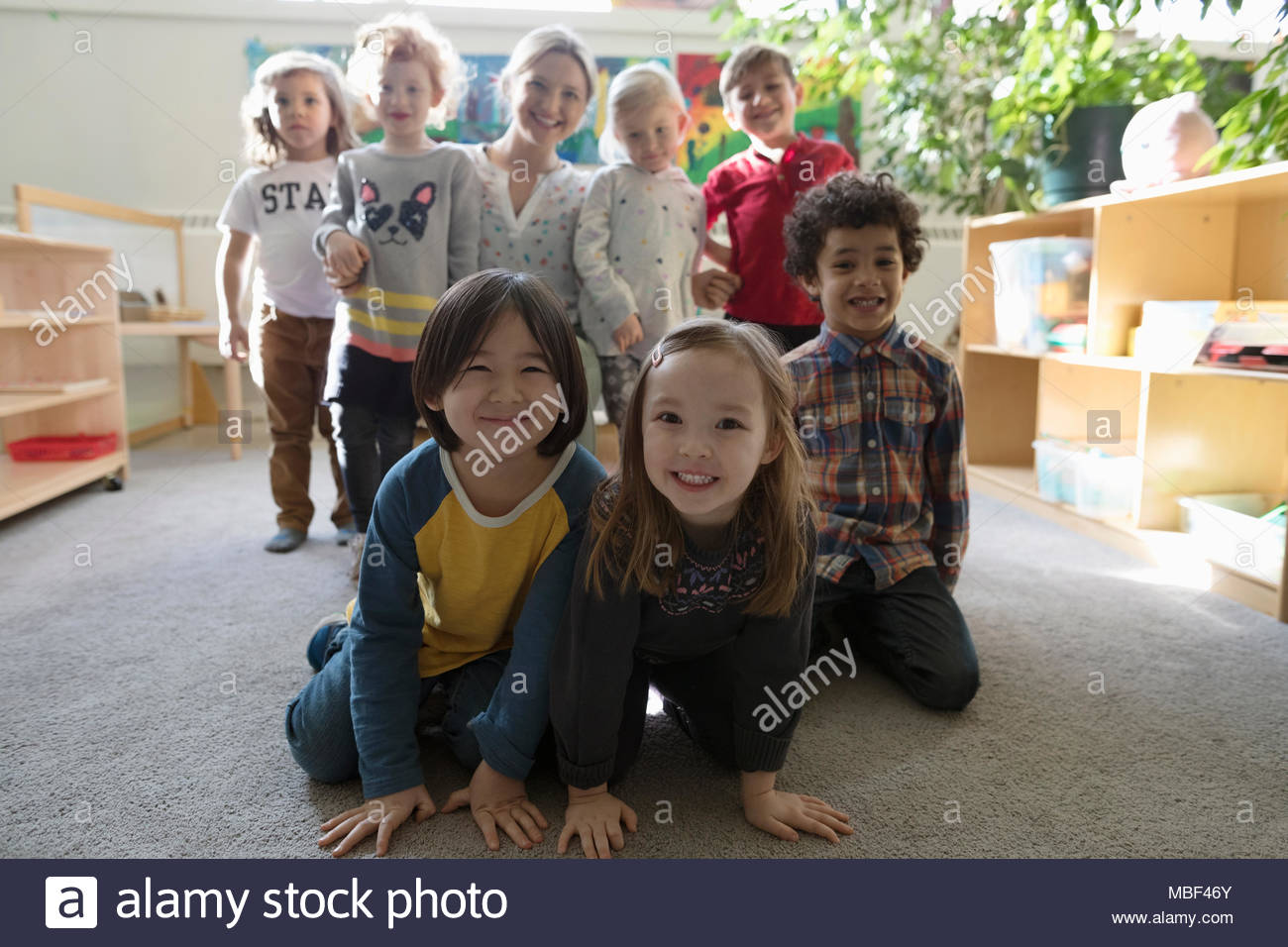 Preschool classroom students hi-res stock photography and images - Alamy