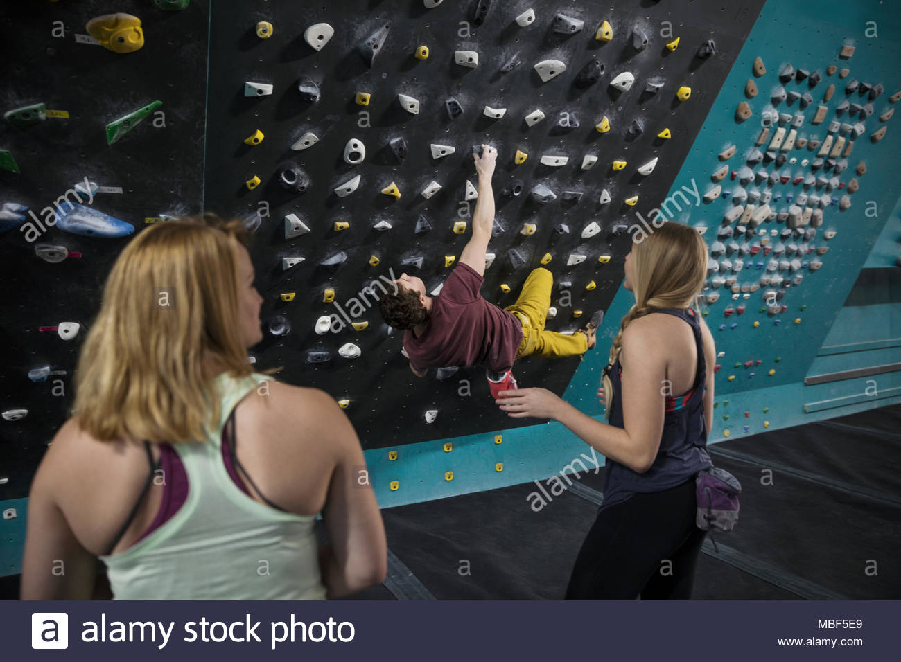 Climber team hi-res stock photography and images - Alamy
