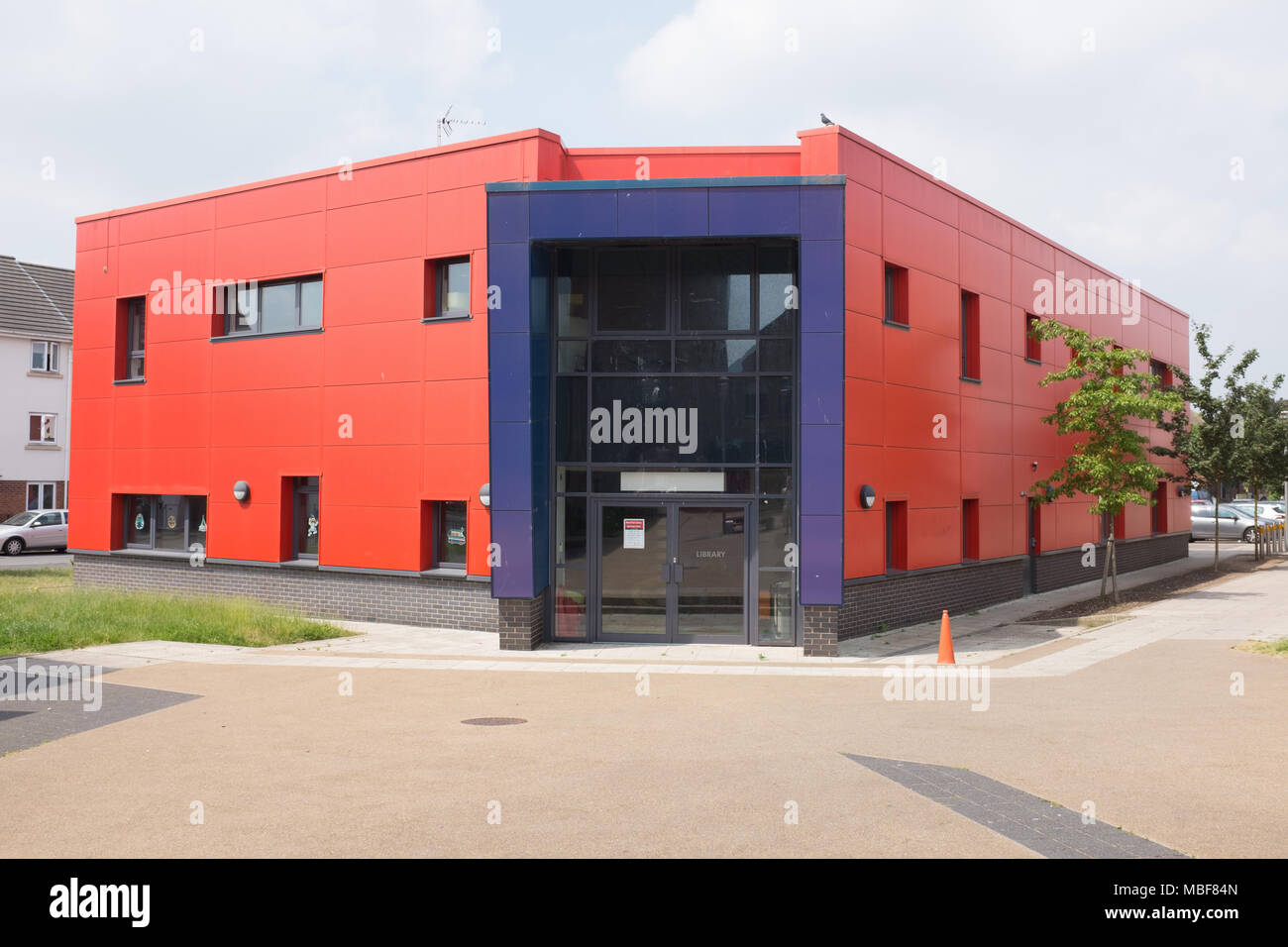 Surgery building hi-res stock photography and images - Alamy