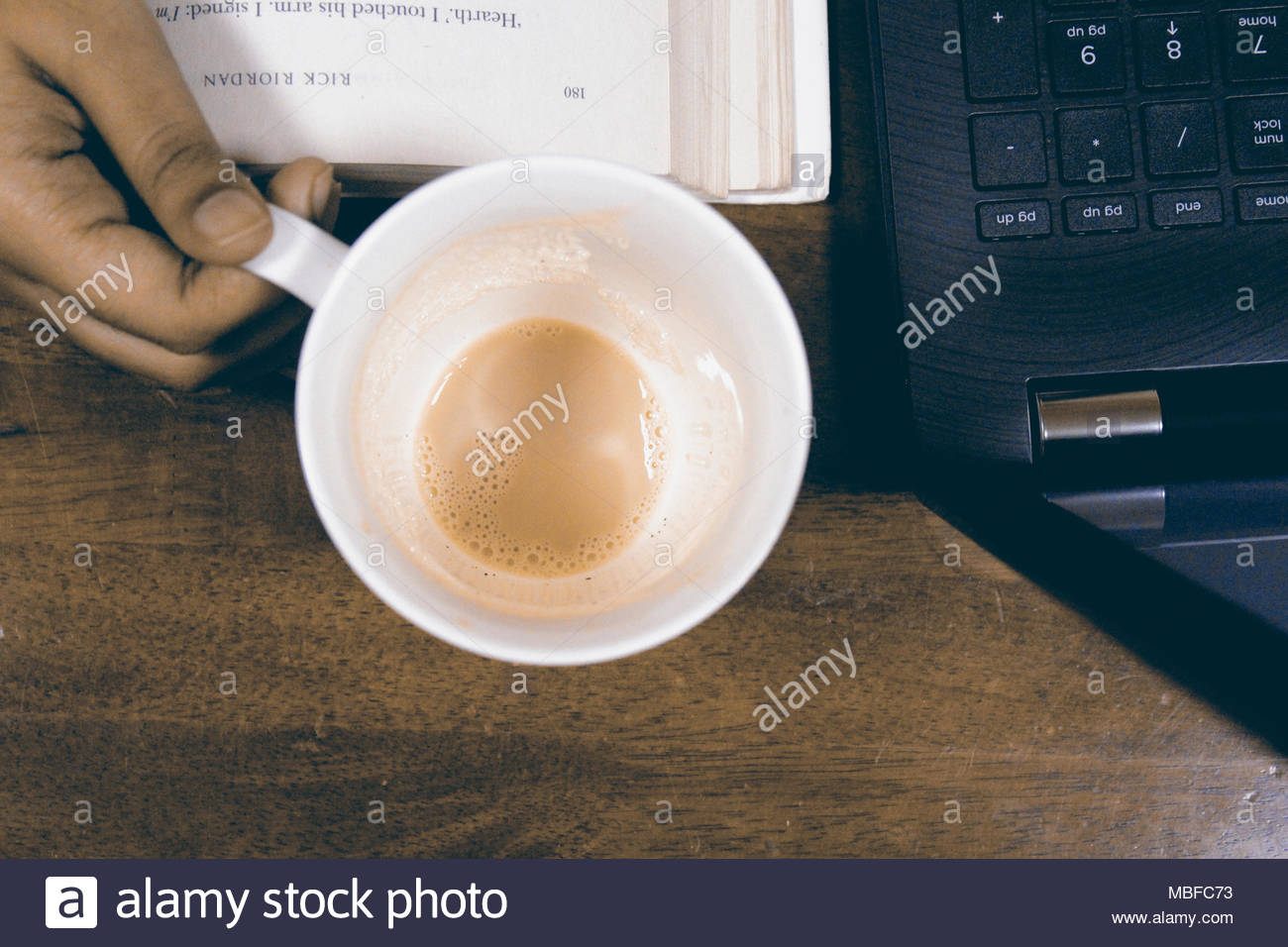 Tea Bottom Of Cup Stock Photos & Tea Bottom Of Cup Stock Images - Alamy