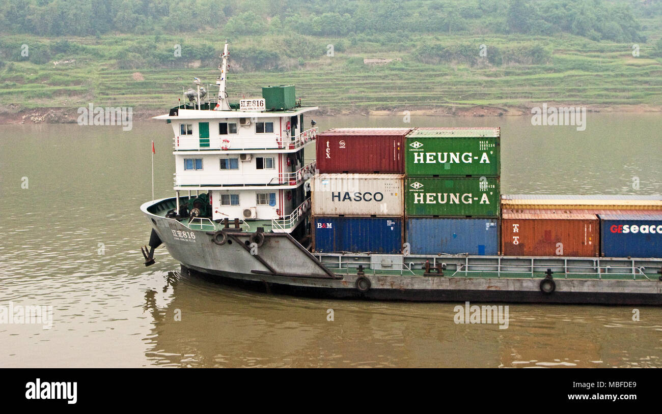 Yangtze River Cruise, Chongqing, China, Cruiser Chinese Container Ship ...