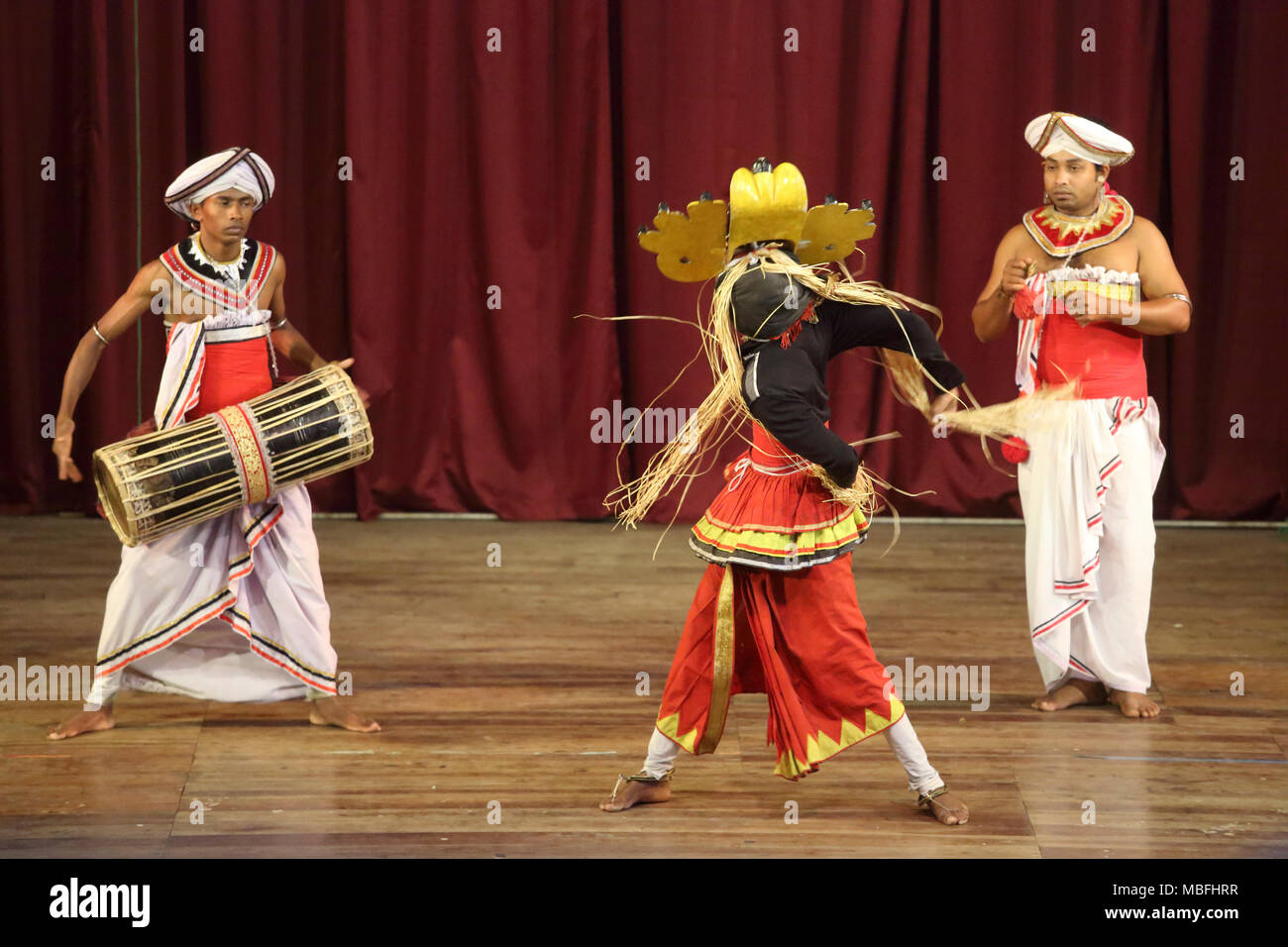 Kandyan Cultural Centre Stock Photos & Kandyan Cultural Centre Stock ...
