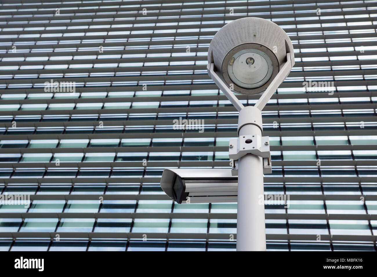 Safety guard hi-res stock photography and images - Alamy