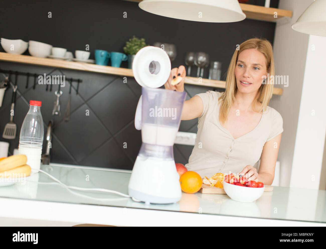Blending fruits hi-res stock photography and images - Alamy