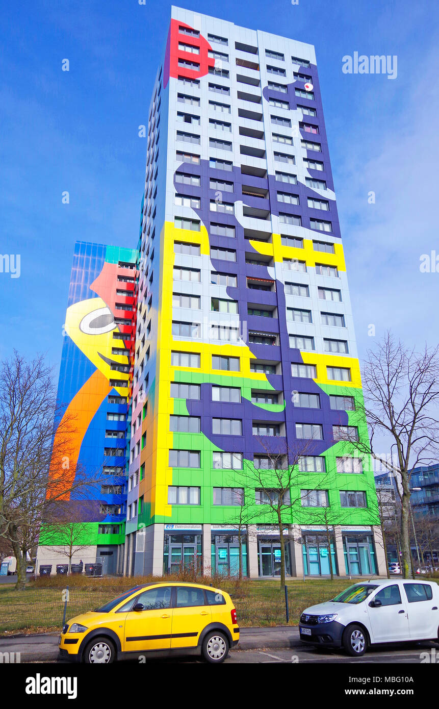 Prefabricated tower block hi-res stock photography and images - Alamy