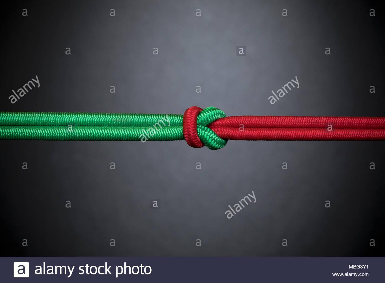 Teamwork alliance hi-res stock photography and images - Alamy