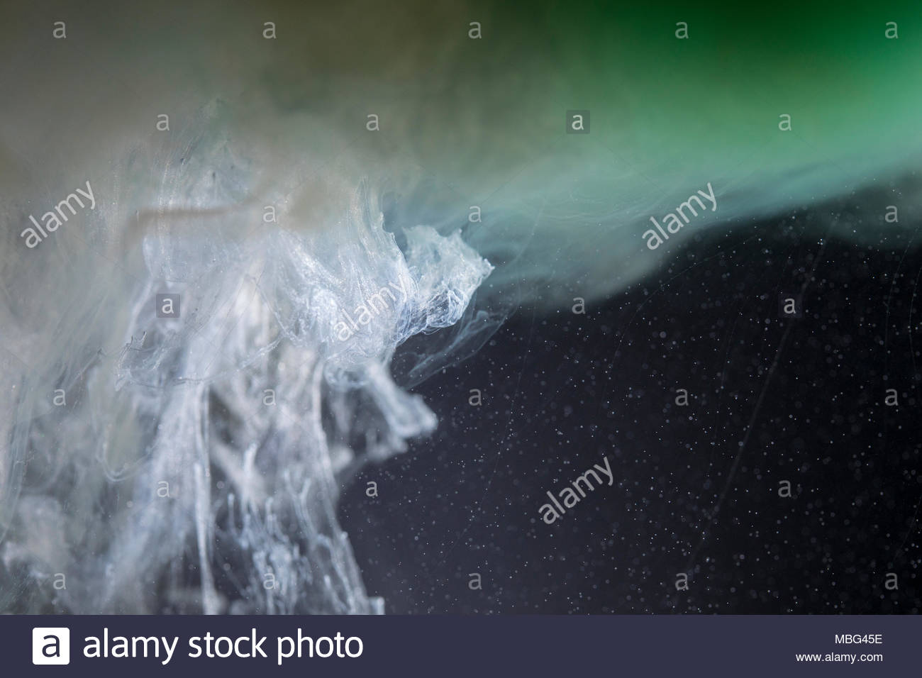 White liquid hi-res stock photography and images - Alamy