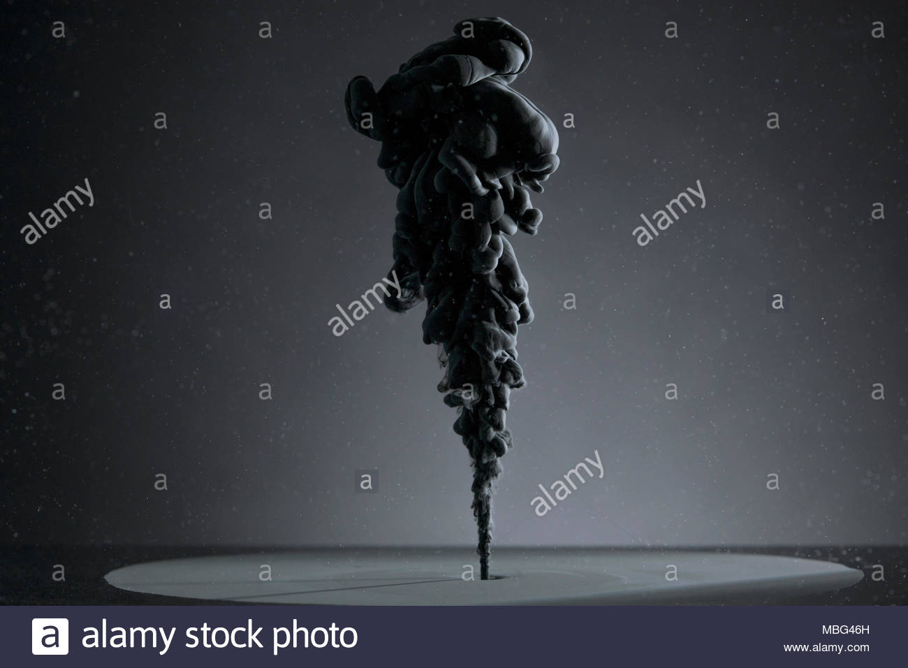 Black liquid hi-res stock photography and images - Alamy