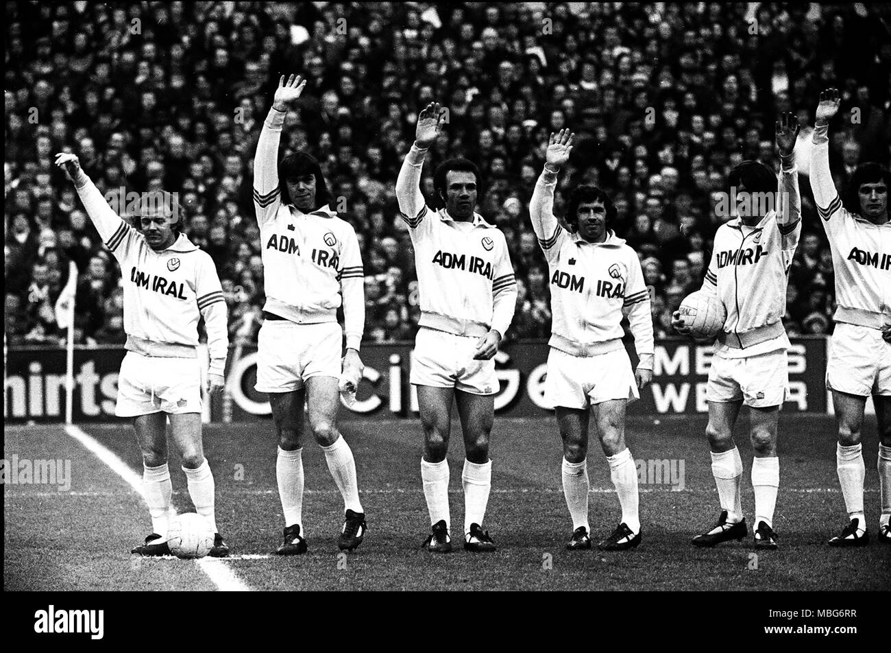 Cardiff v leeds hi-res stock photography and images - Alamy