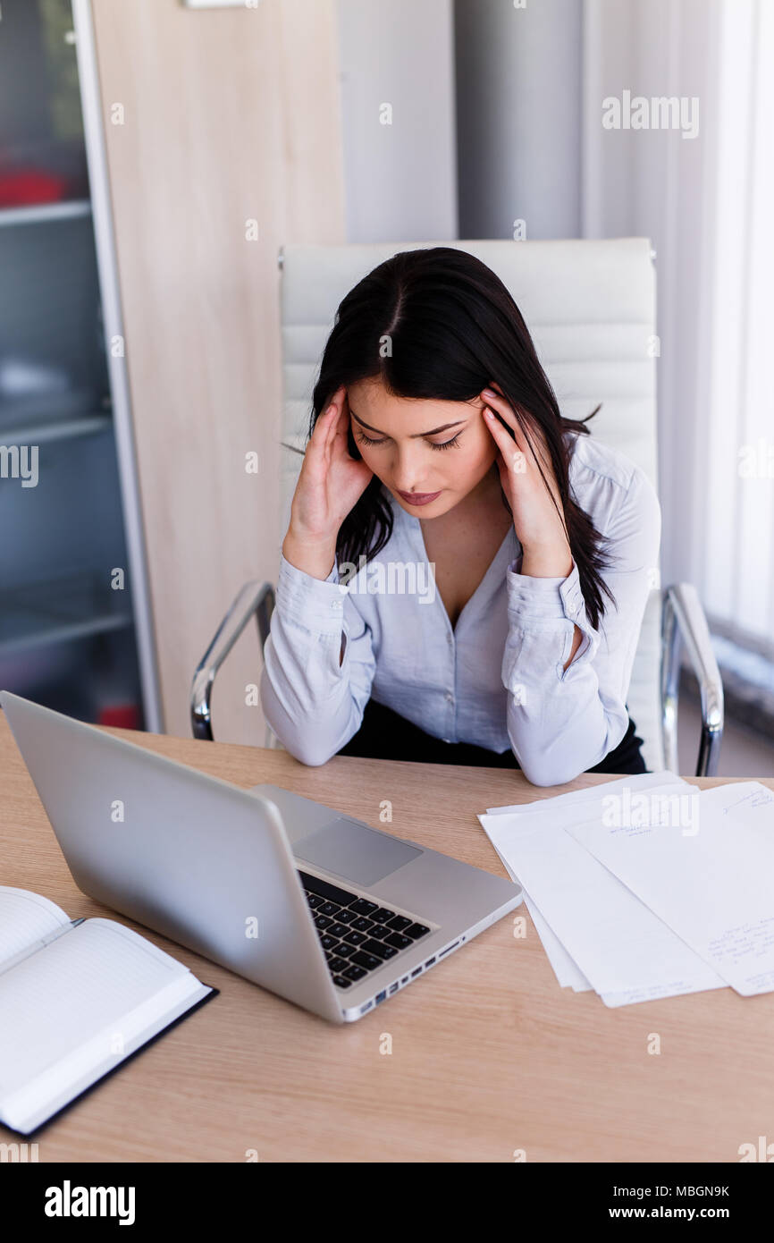 Woman doing hard work hi-res stock photography and images - Alamy