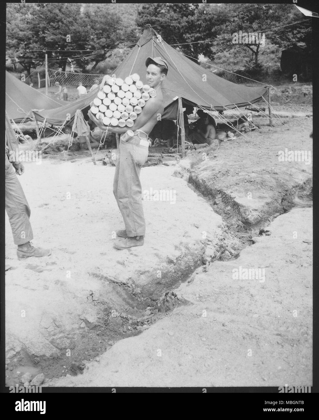Carrying a Full Load of beer in Korea Stock Photo - Alamy