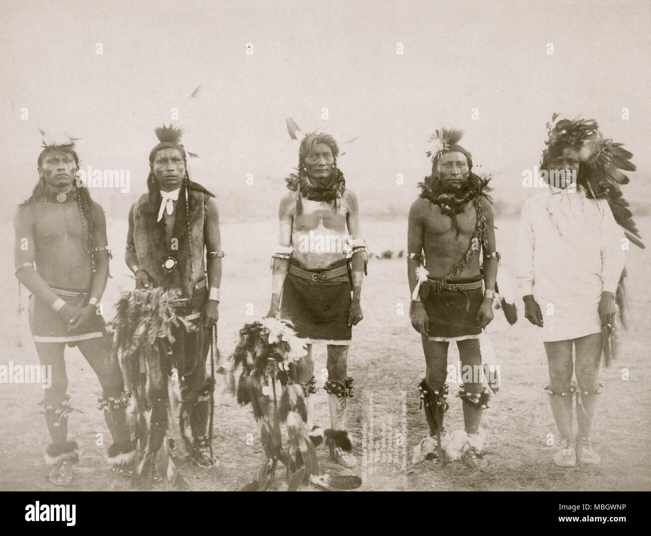 Indian warriors hi-res stock photography and images - Alamy