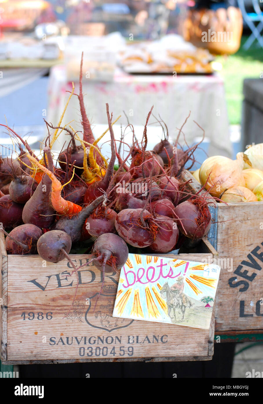 Vegetable market pacific island hi-res stock photography and images - Alamy
