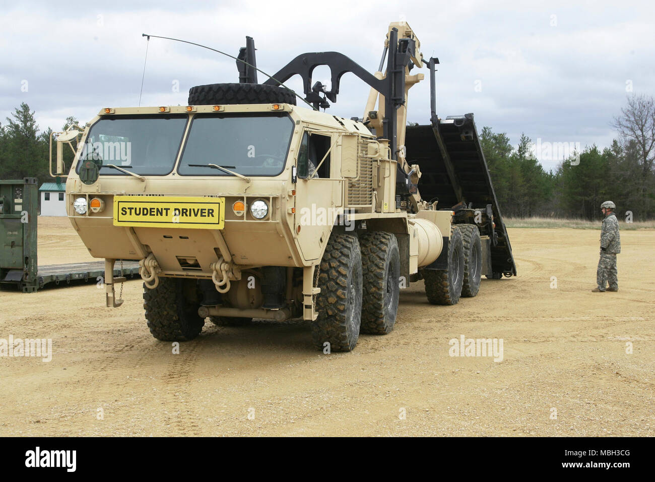 Soldiers from the U.S. Army’s motor transport operator Military ...