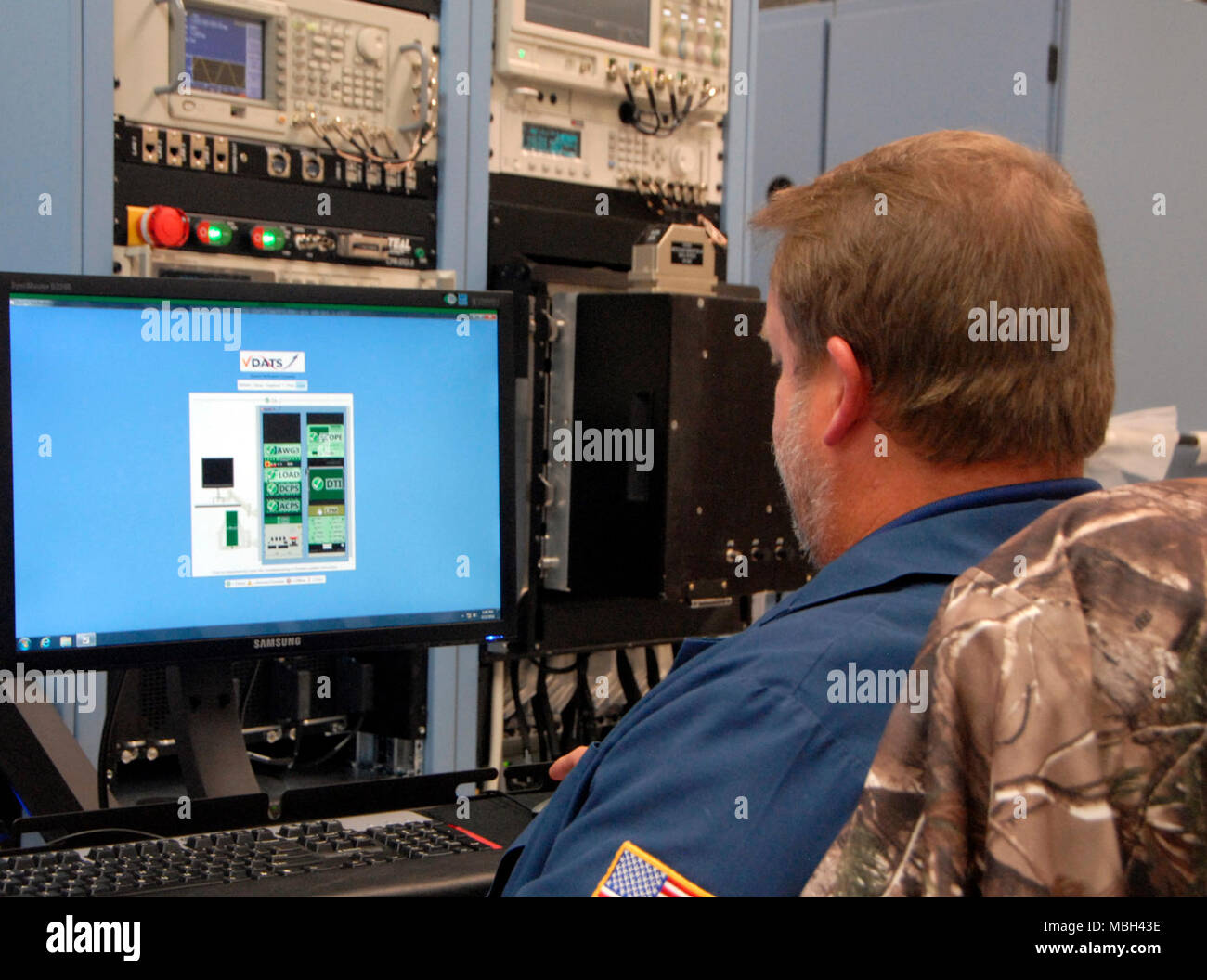 402nd electronics maintenance group hi-res stock photography and images ...