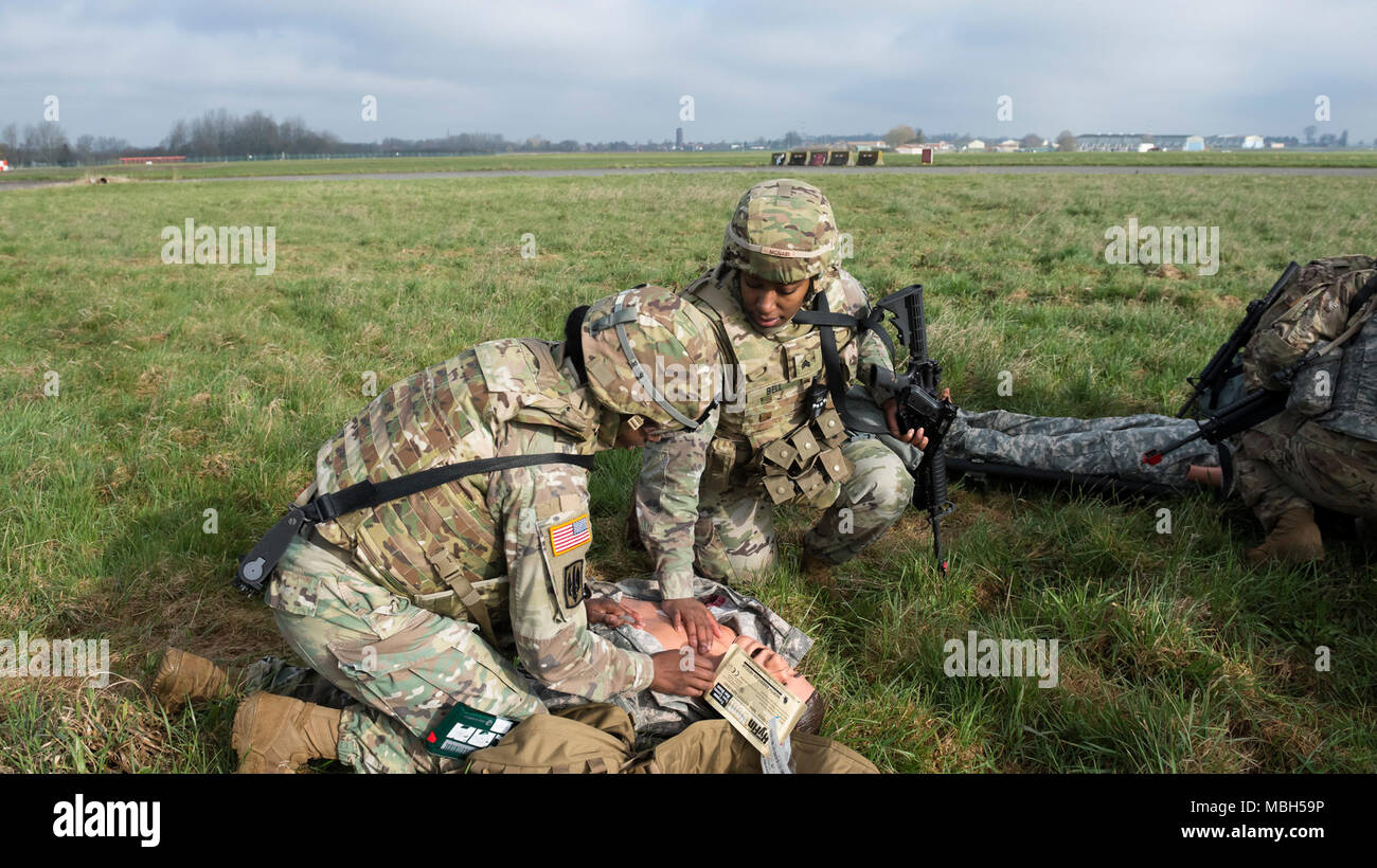 Wound care simulators hi-res stock photography and images - Alamy