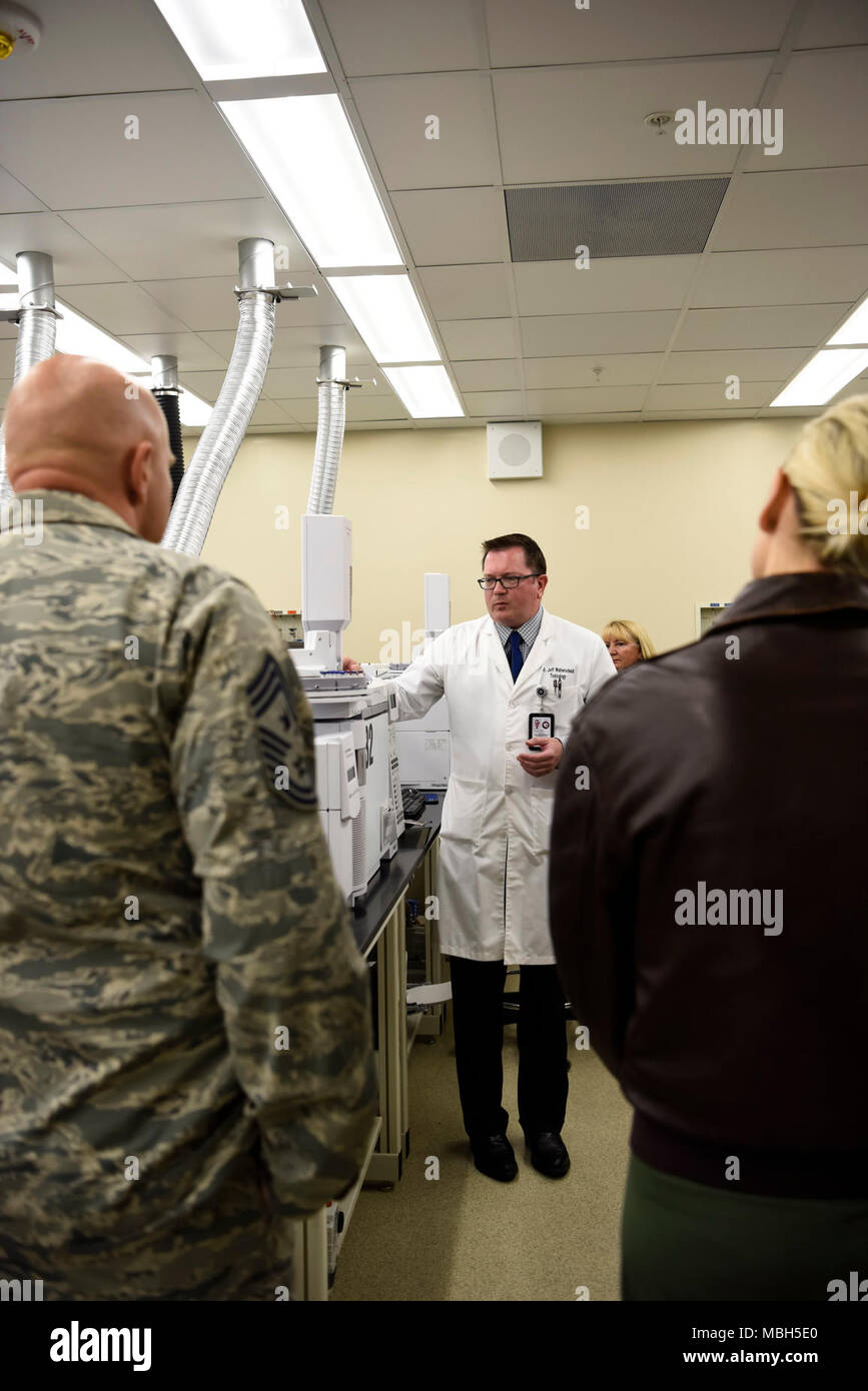 Armed forces medical examiner hi-res stock photography and images - Alamy