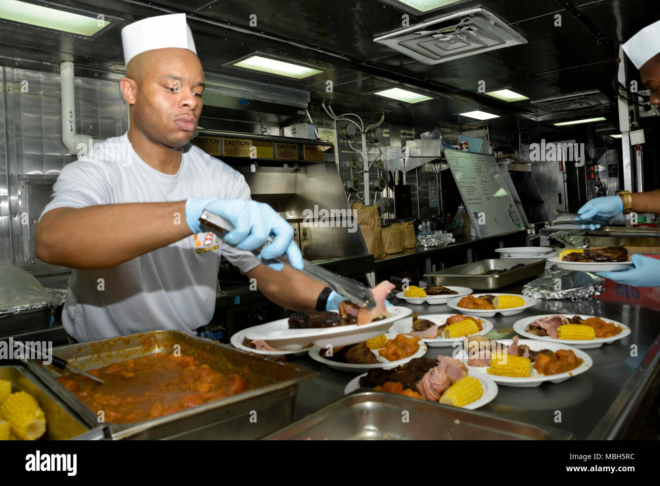 U s navy chief culinary specialist hi-res stock photography and images ...